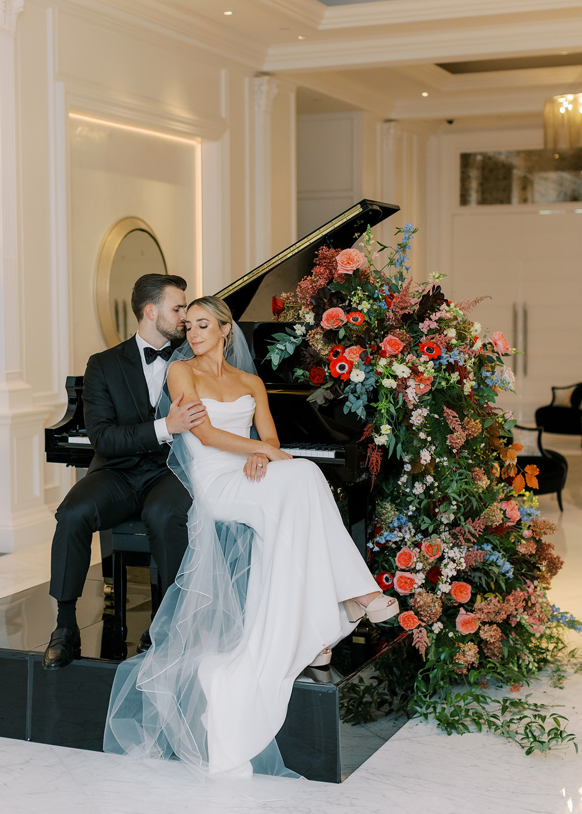 LAUREN + TANNER WELLS WEDDING